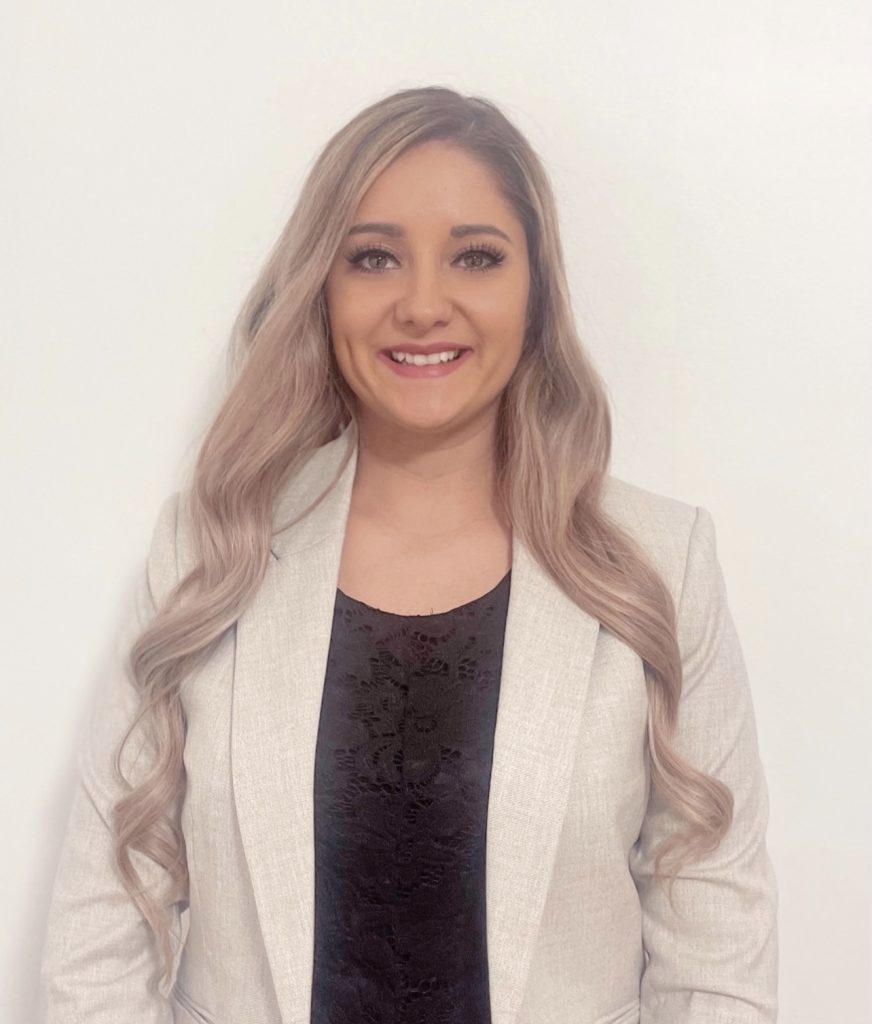 Elizabeth Serrano - 2023 Barnes & Thornburg LLP Scholarship Recipient ...